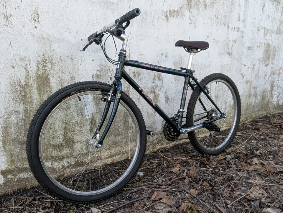 17" Trek 930 Single Track Mountain Bike from the 90's Green | eBay