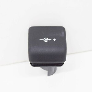 BMW 1 E87 12V Cigarette Lighter Socket 61346843098 6843098 NEW GENUINE ...