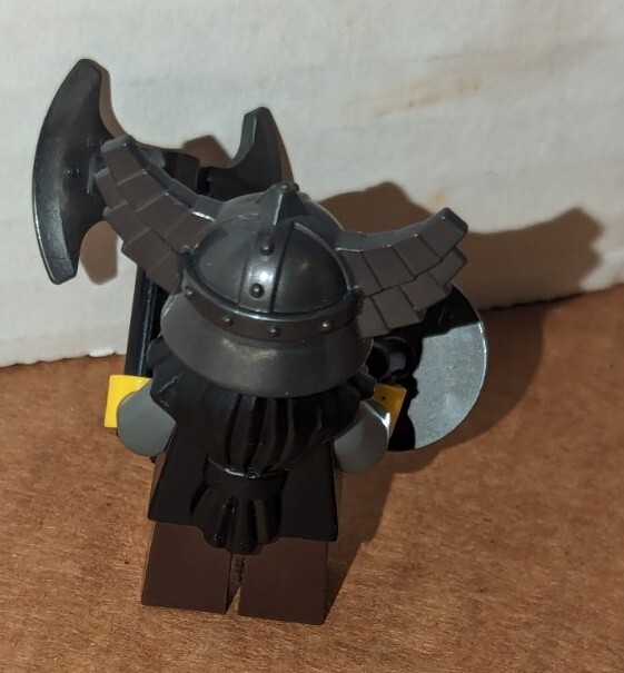 LEGO Series 5 Collectible Minifigures 8805 - Evil Dwarf | eBay