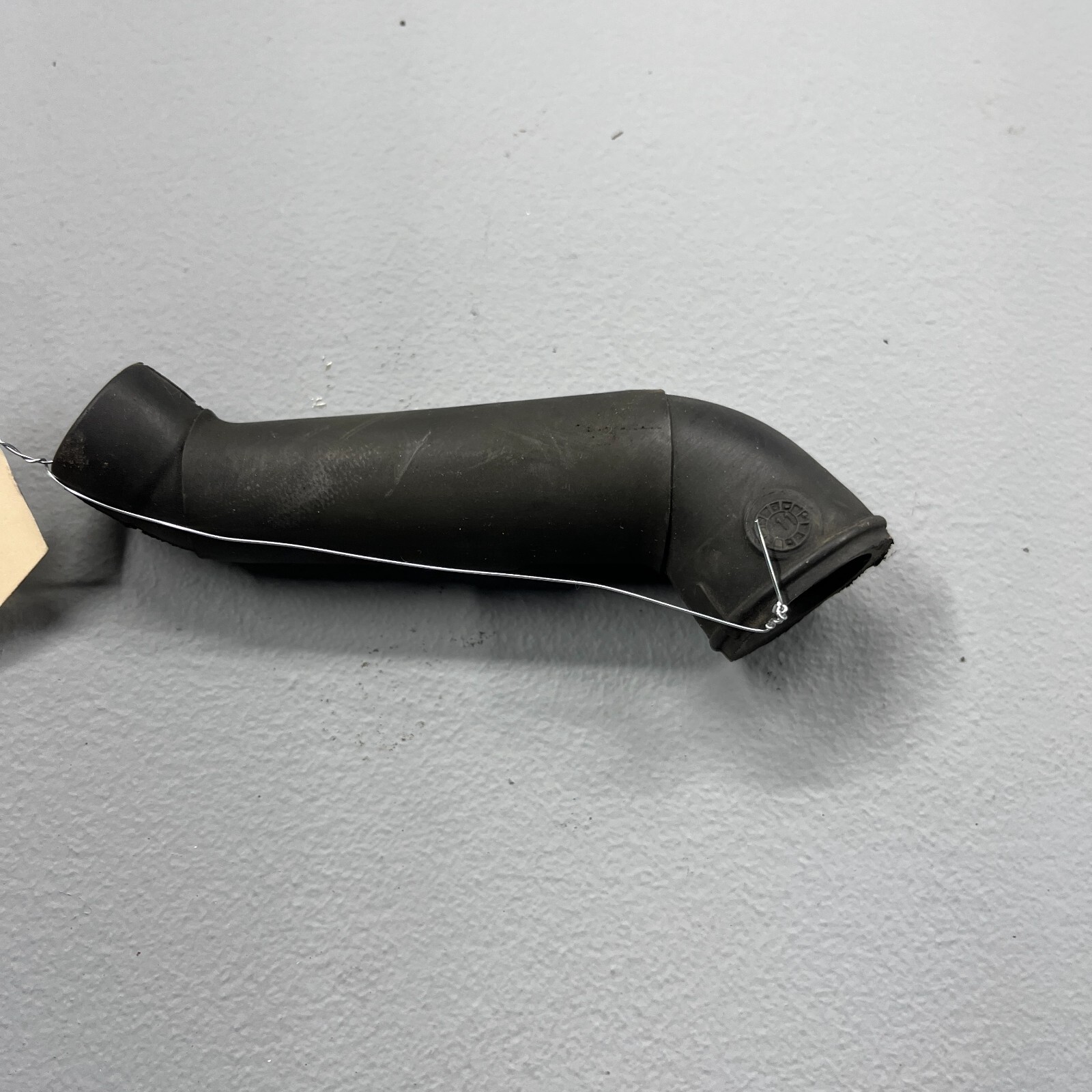 Genuine Mercedes-Benz Hose 2721421383 OEM for sale online | eBay