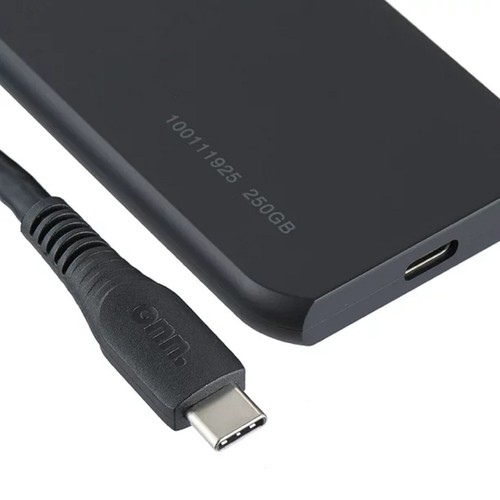 onn. 100111925 250GB Ultra-Fast Portable Solid-State Drive - high ...