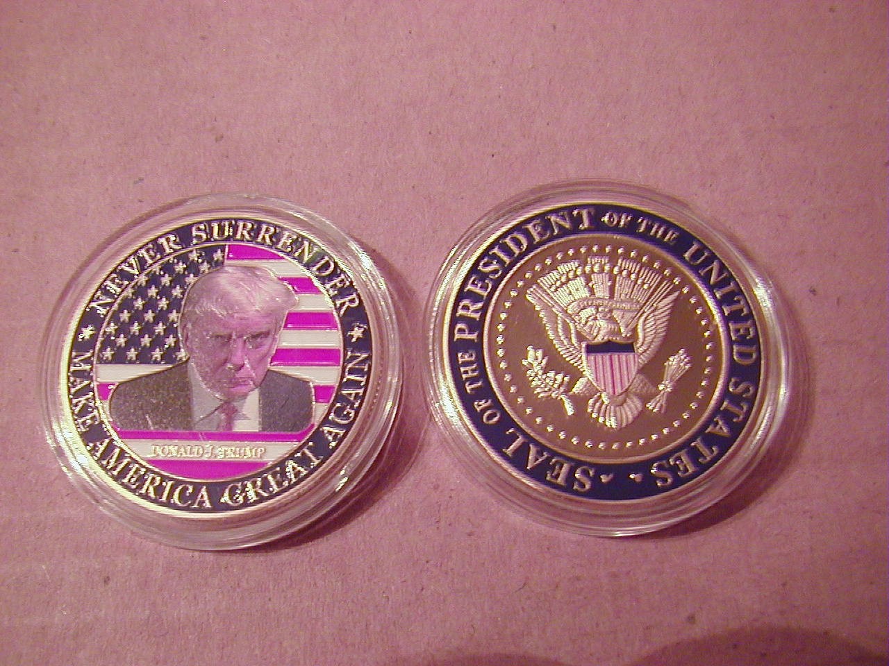 NEW ...PRESIDENT of the UNITED STATES TRUMP COIN " NEVER SURRENDER ...