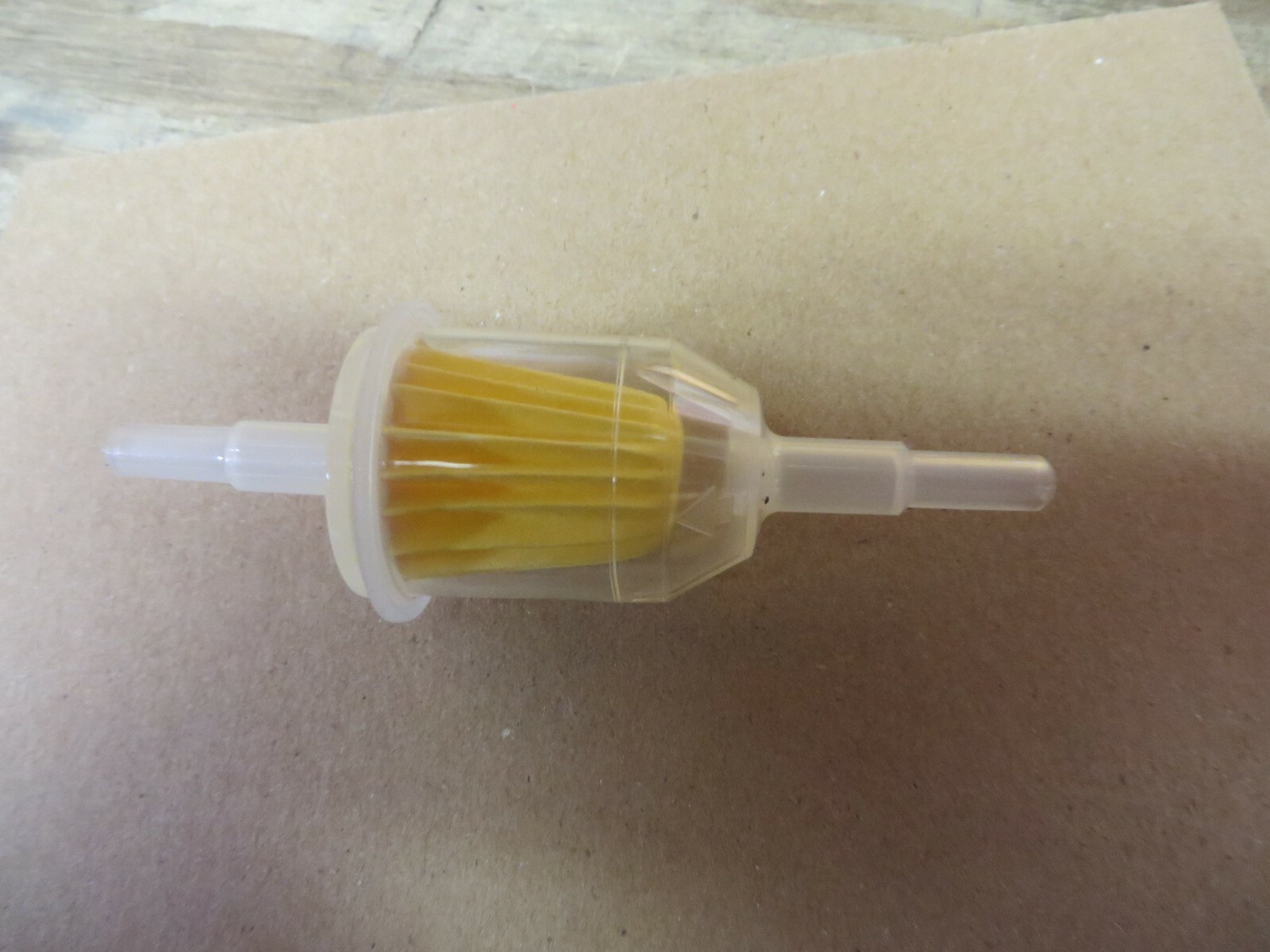 WIX 33011 - Fuel filter cross reference