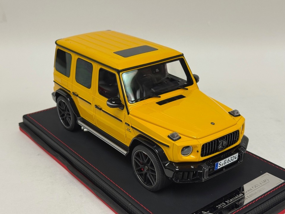 1/18 BBA Models Mercedes Benz AMG G63 from 2025 in yellow 20 pieces ...