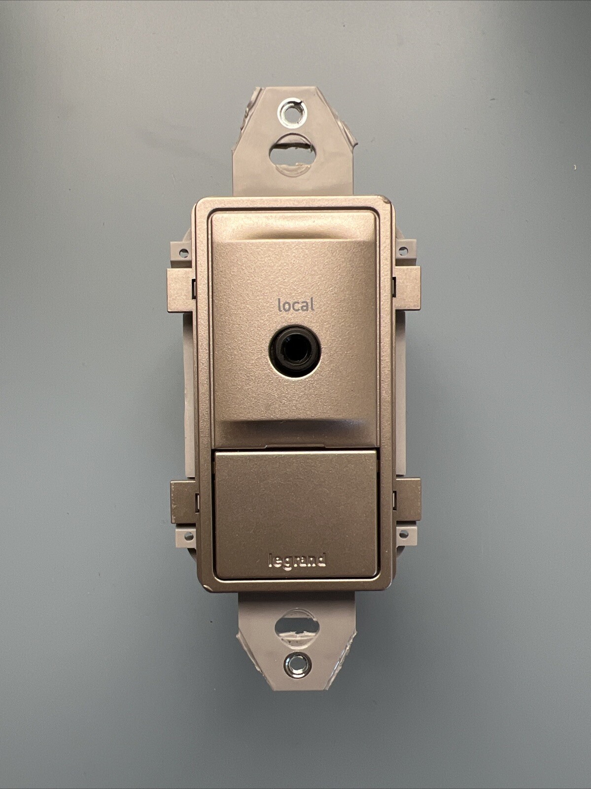 OnQ Legrand AU7008-NI Digital Audio Local Source Input | eBay