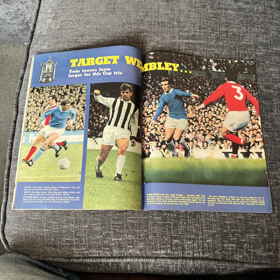 Goal Magazine - 22 Mar 1969 Peter Shilton Emlyn Hughes Len Glover Mike ...