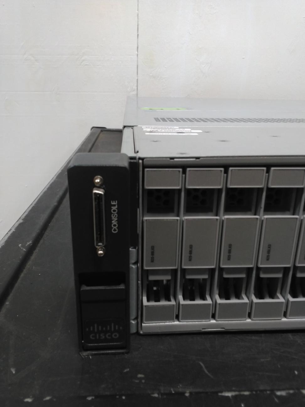Cisco UCSC-C240-M35 VO2 24 Bay Server No Ram UCS C240 M3 (78-183-14) | eBay