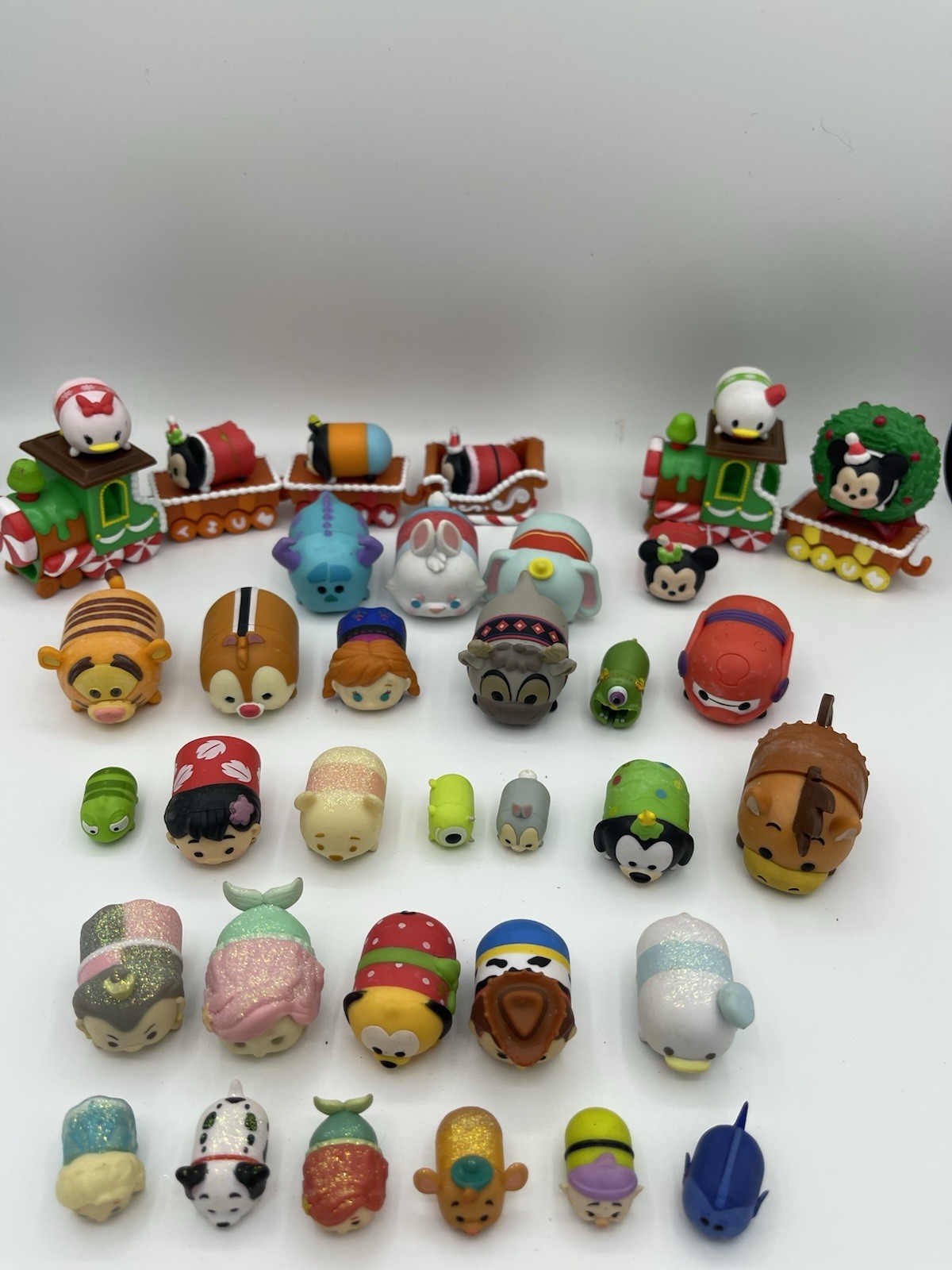 Disney Tsum Tsum Vinyl Figures Lot – 34+ Pieces Christmas Train | eBay