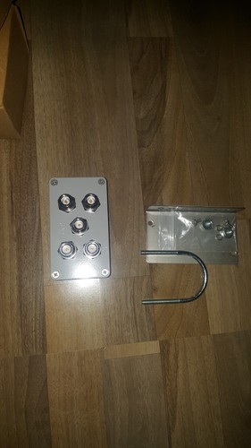 Lot of (4) RF 4 Way Power Splitter/Combiners 2.4Ghz N Female & Mounting ...