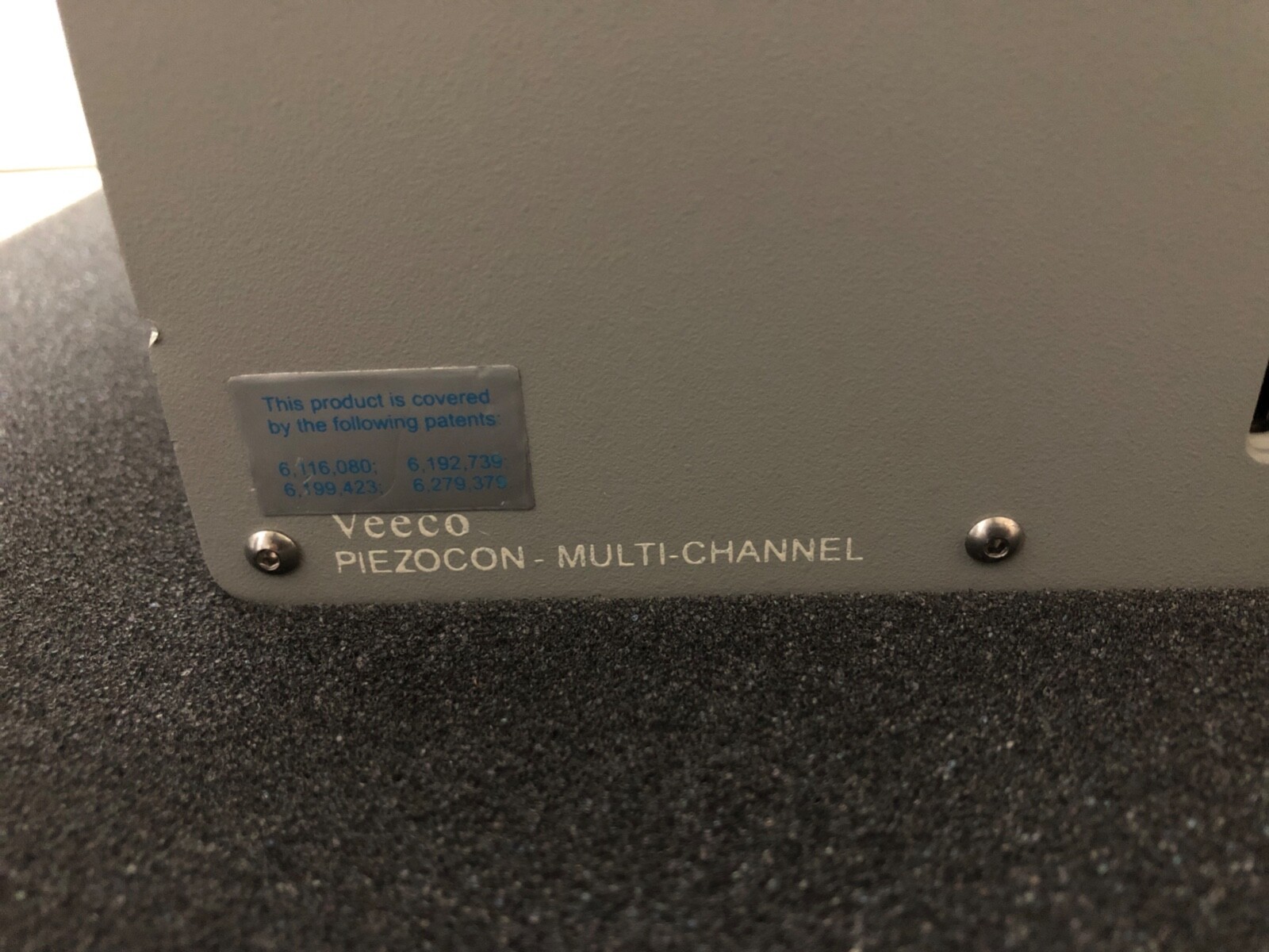 VEECO PIEZOCON MULTI-CHANNEL CONTROLLER PZ3-90-2-01-200 GAS CONCEN ...