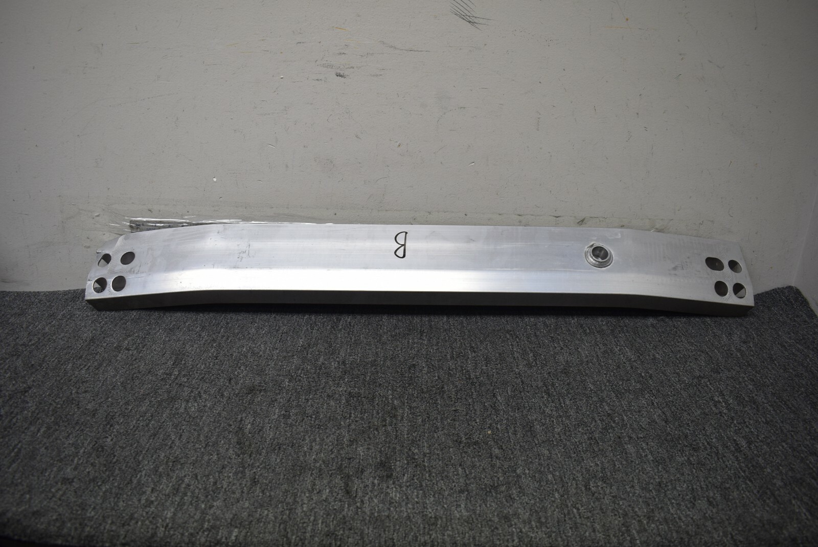 2017-2018 INFINITI Q60 REAR REINFORCEMENT BAR FACTORY OEM | eBay