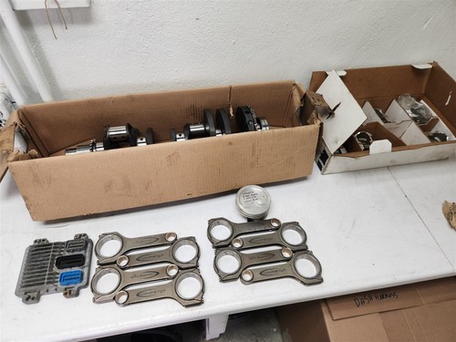 Chevrolet LS2 Callies Forged Crank Wiseco Pistons with CompStar Rods ...