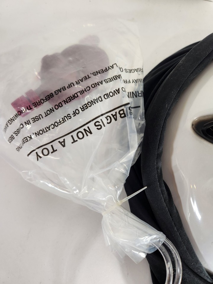 Halloween Jason Bleeding Hockey Mask Hooded Dripping Blood Pump Plastic ...