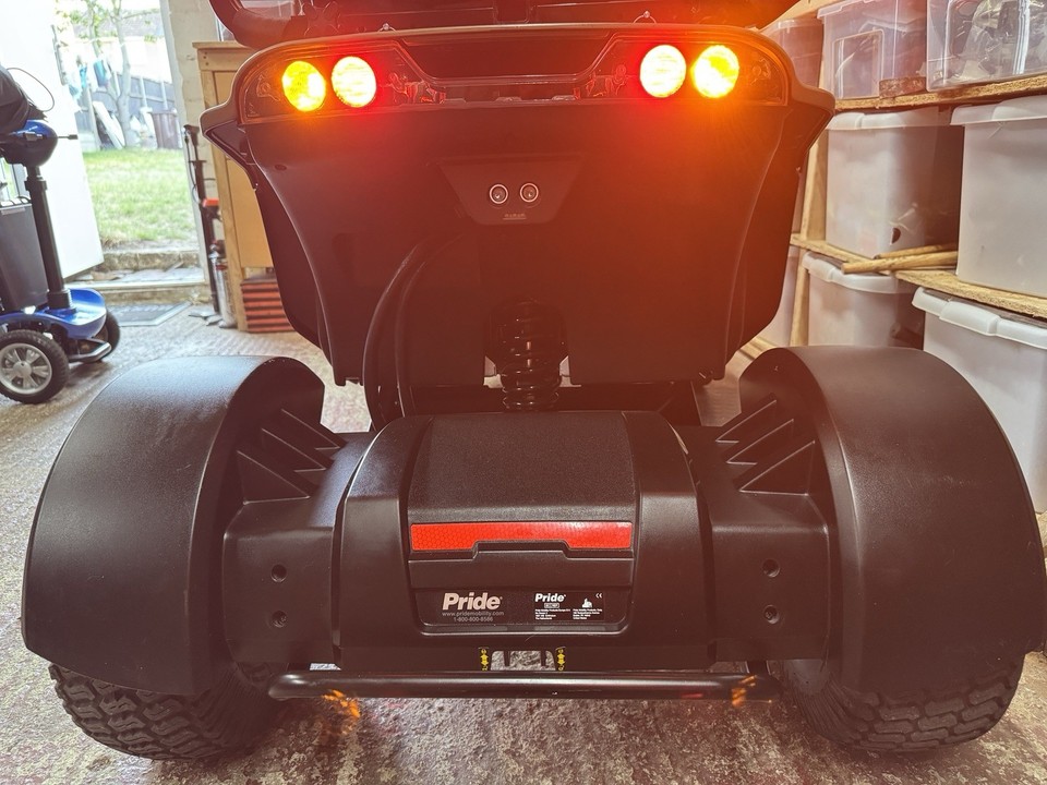Pride Ranger All Terrain Mobility Scooter 8Mph Lithium 100Ah LifePo4 ...