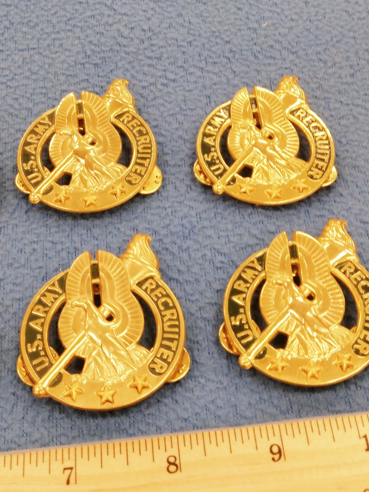 LOT OF 10 - US ARMY RECRUITER HAT/LAPEL PINS GREEN & GOLD 3 STAR- LIGI ...