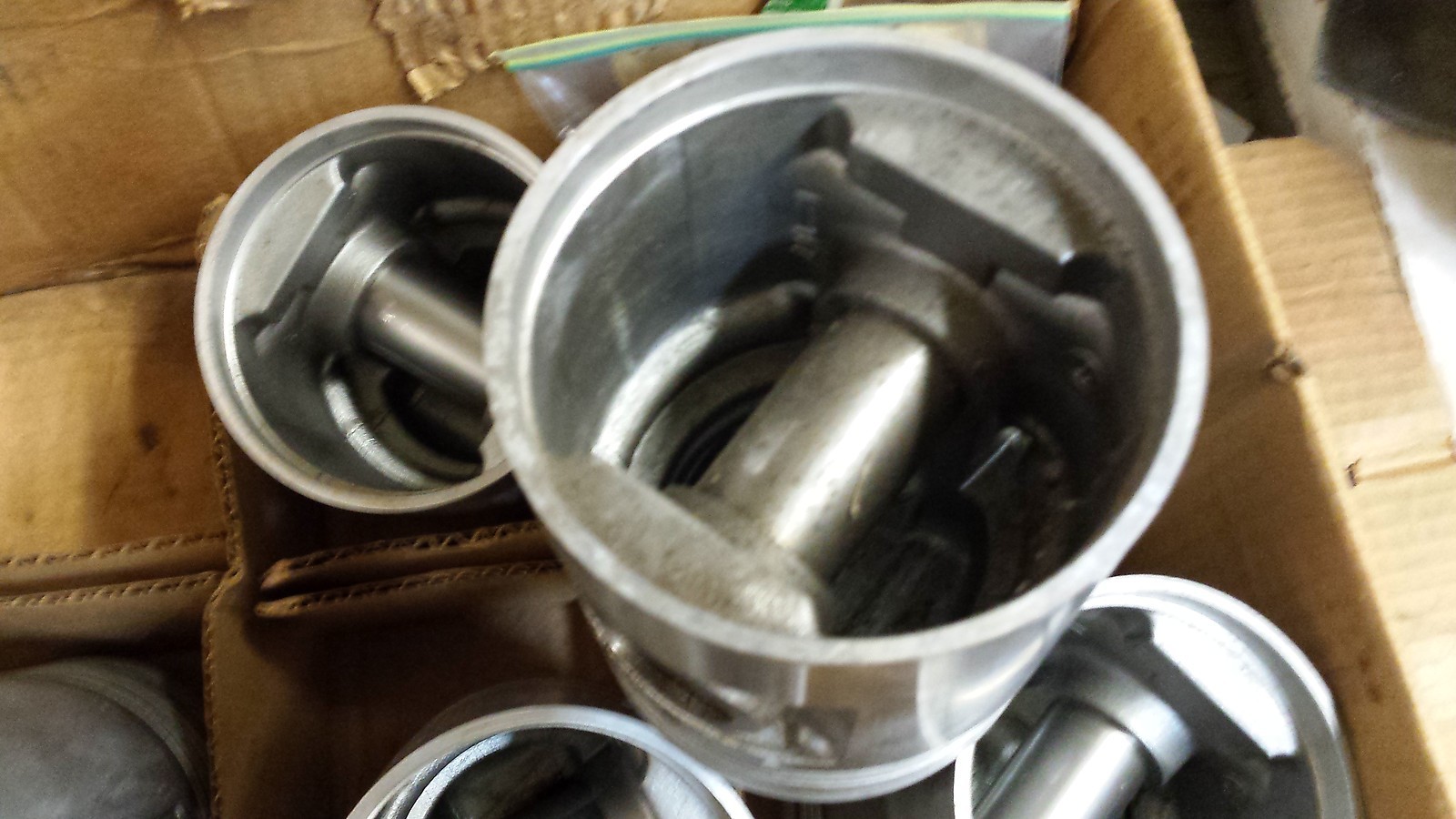 426 GMC STRAIGHT 6 PISTONS .040 OVER 1949 THRU 1954 SET OF 6 NOS VERY ...