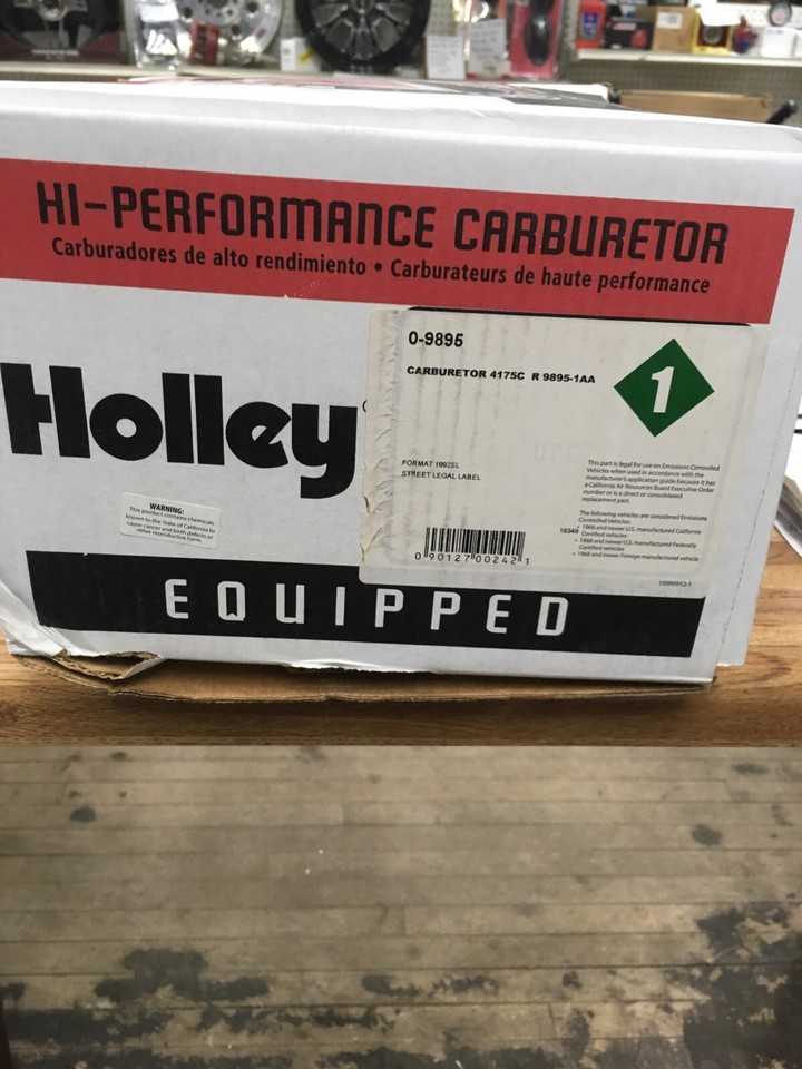 HOLLEY 0-9895 Carburetor 650CFM 4175 Spread Bore Rochester Quadrajet ...