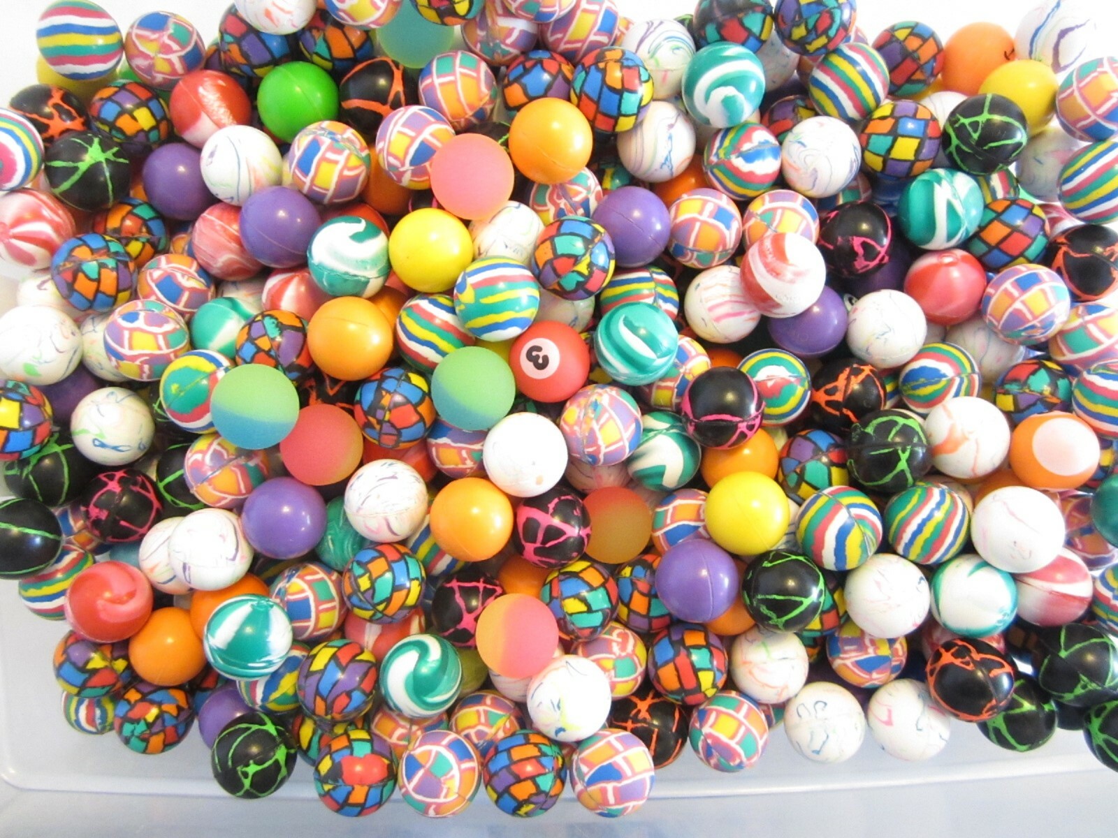 24 ASSORTED RUBBER SUPER HIGH BOUNCE BALLS 27MM 1" HI BOUNCY SUPERBALL ...