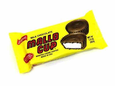 Mallo Cup 4ct Candy Bar - Milk Choc Whipped Creme Center - FREE ...