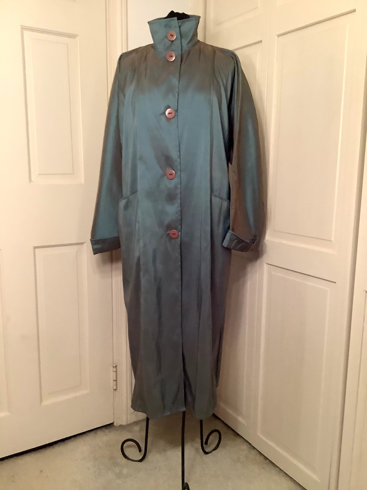 Maralyce Ferree iridescent green raincoat, Sz S - Gem