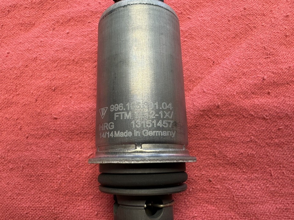 996-105-301-04 OEM VARIABLE CAM TIMING SOLENOID 2002-2005 PORSCHE 911 ...