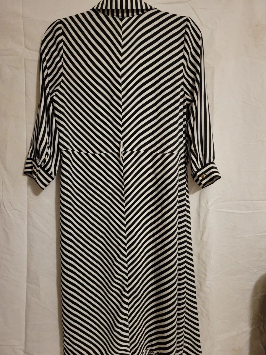 Diagonal Lines On Clothes