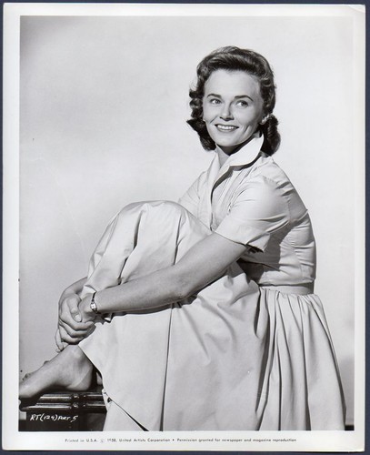 BETHEL LESLIE pretty actress screenwriter THE RABBIT TRAP Vintage Orig ...