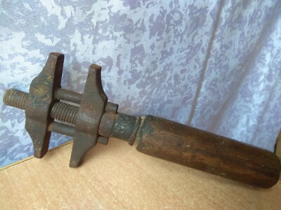 RETRO old ANTIQUE VINTAGE Collectible Miniature Blacksmithing Vise tool ...