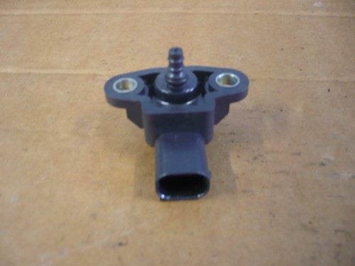 Ladedrucksensor Sensor Drucksensor A0051537228 Mercedes W211 von BJ ...