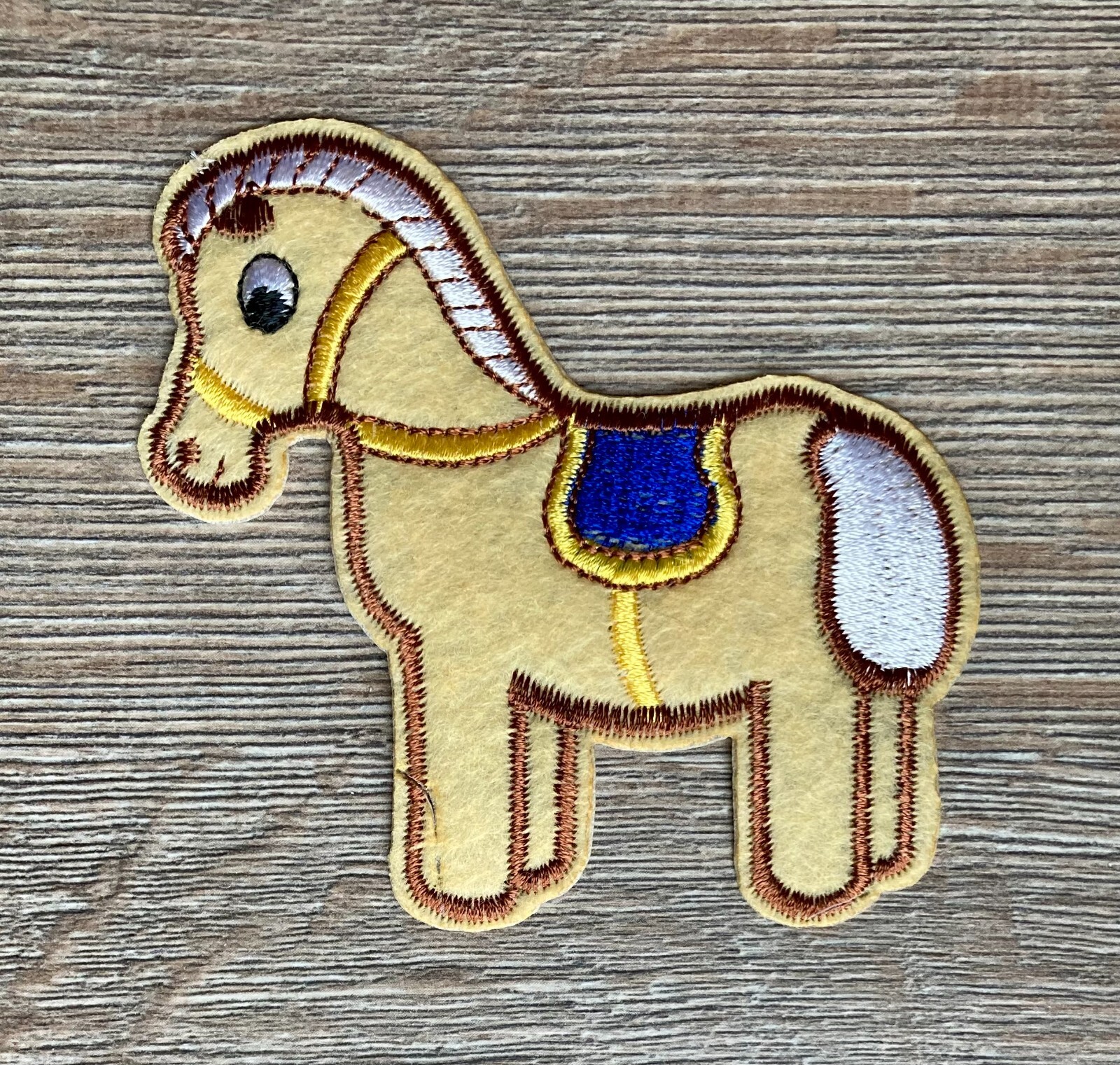 Pferd Patch Aufnäher Bügelbild Pony Tier Natur Horse Bauernhof Nutztier | eBay.de