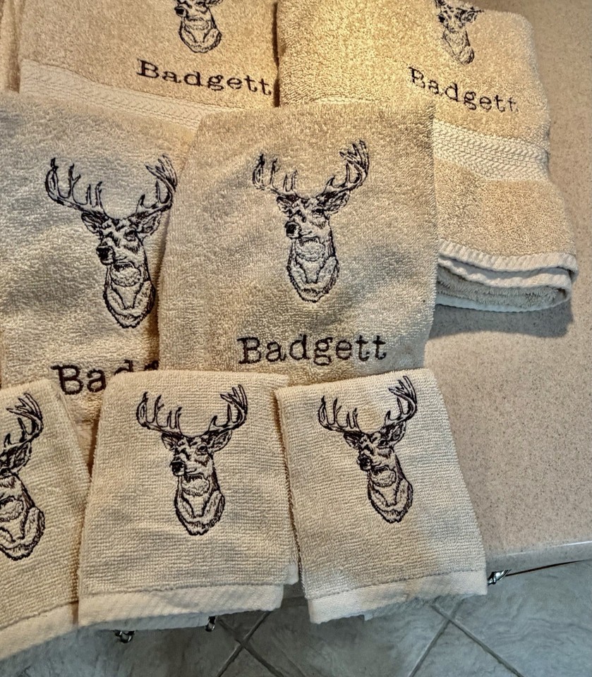 Buck Deer Head Outline Personalized “Badgett” 12 Piece Bath Towel Set ...
