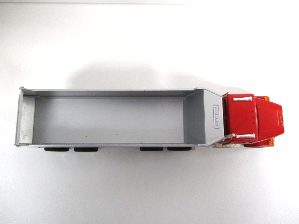 CONRAD - FREIGHTLINER DAY CAB SEMI TRUCK / MEILLER DUMP TRAILER - 1/50 ...