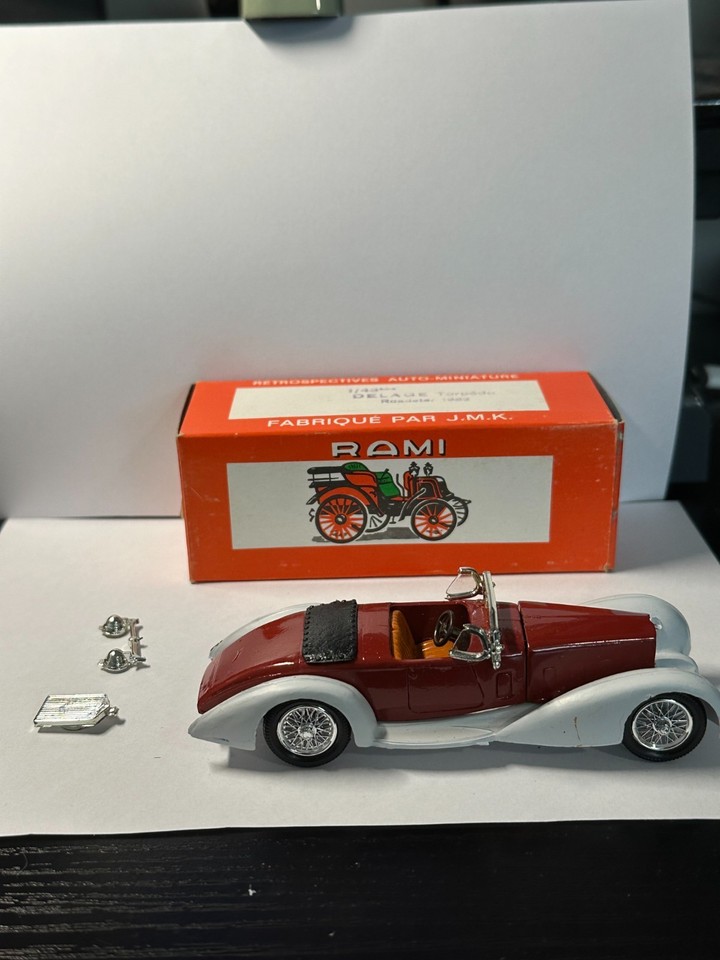 Rami JMK - 1932 Delage Torpedo Roadster - 1:43 With Box. Broken ...