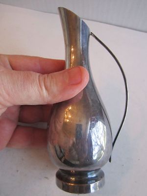 Pitchers - Oil Pitcher