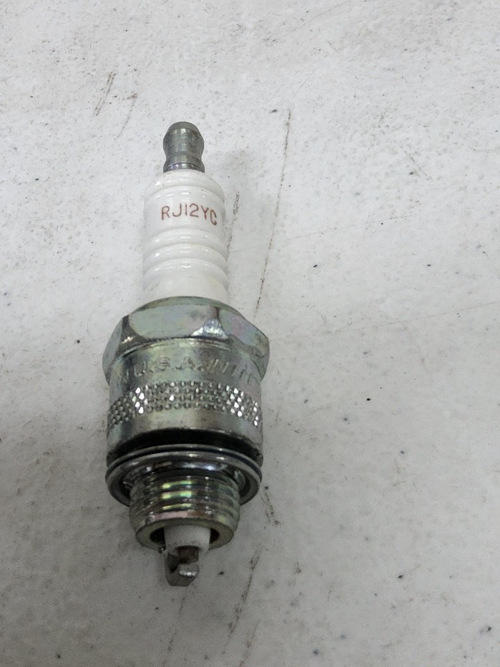 Spark Plug Champion Spark Plug RJ12YC (SOLD as a pack of 4) | eBay