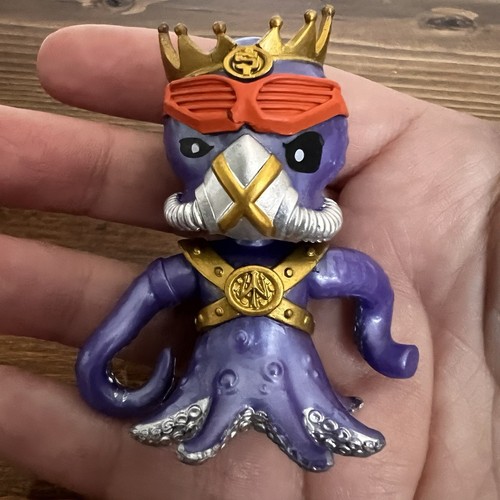 Sir Octo Treasure X Sunken Gold Action Figure Purple Octopus Toy ...