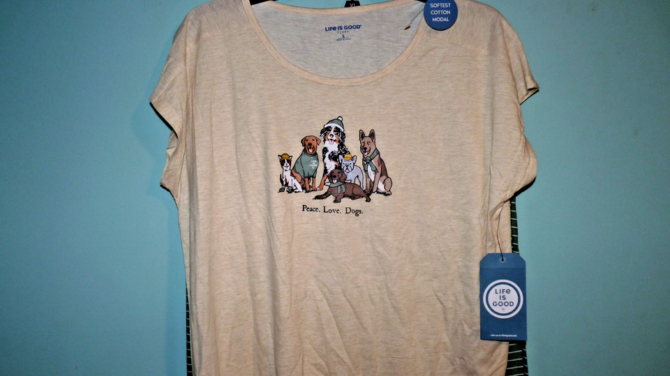 Life is Good Peace Love Dogs Women's Large 2 Piece Pajama Set NWT | eBay
