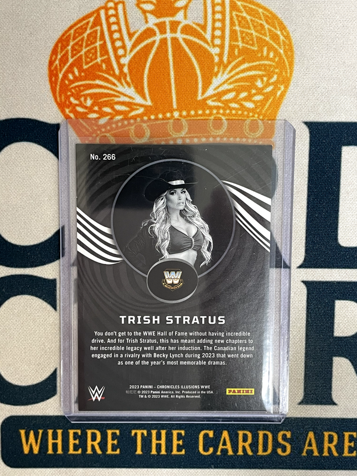 2023 Panini Chronicles Illusions Gold Cracked Ice TRISH STRATUS /25 | eBay