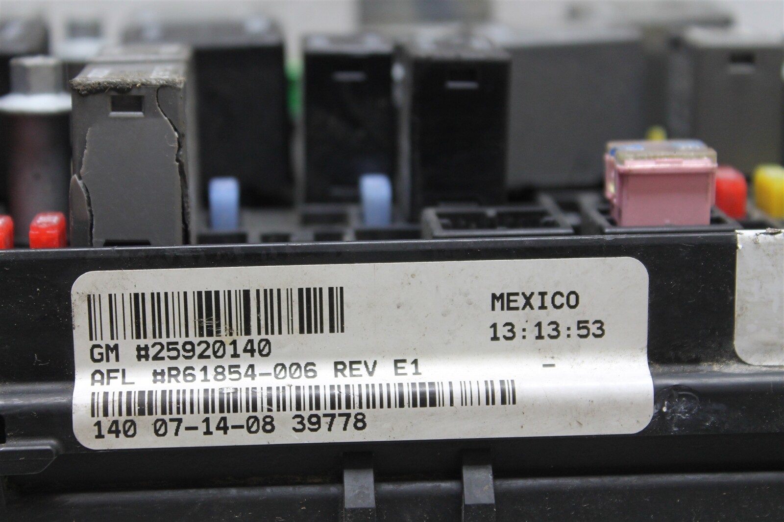 2008 Chevrolet HHR Fuse Box Relay Unit 25920140 Module 334 11C6-B2 | OE