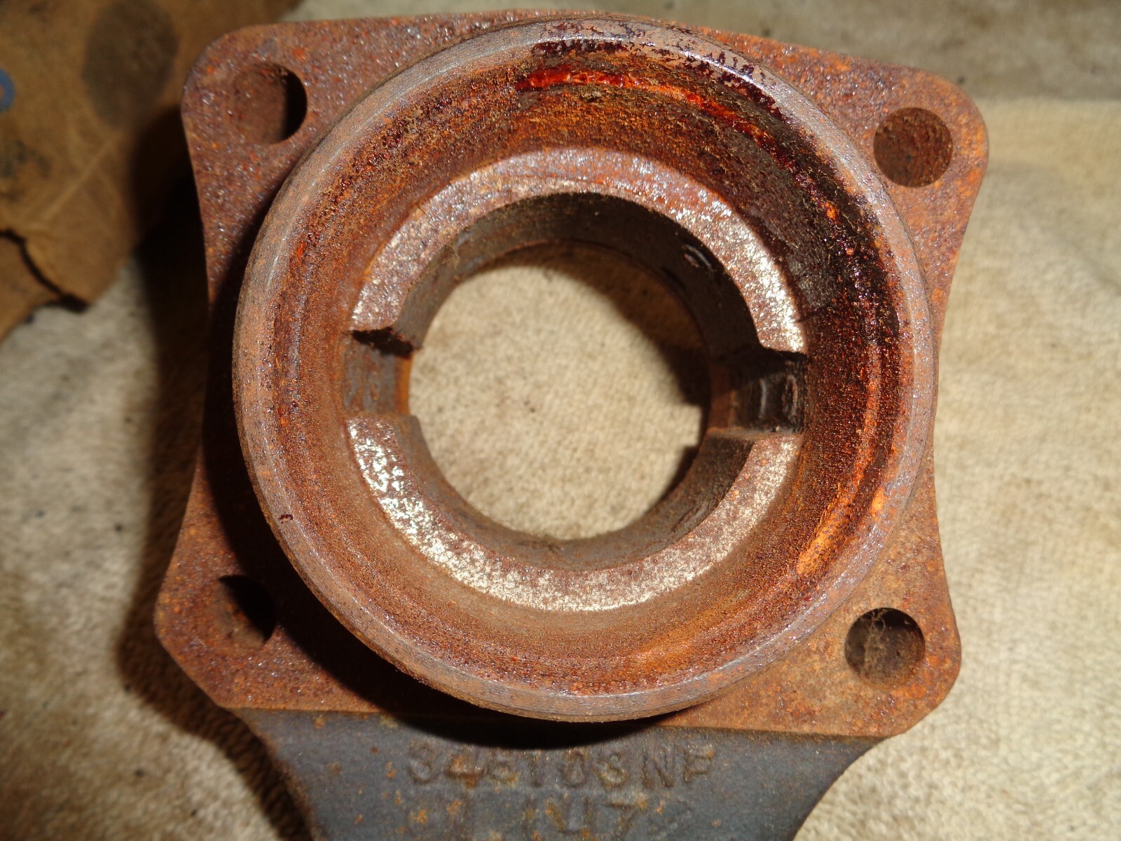 Wheel Spindle / Bearing Support, Rear LH NOS GM 348103. 63-82 Corvette ...