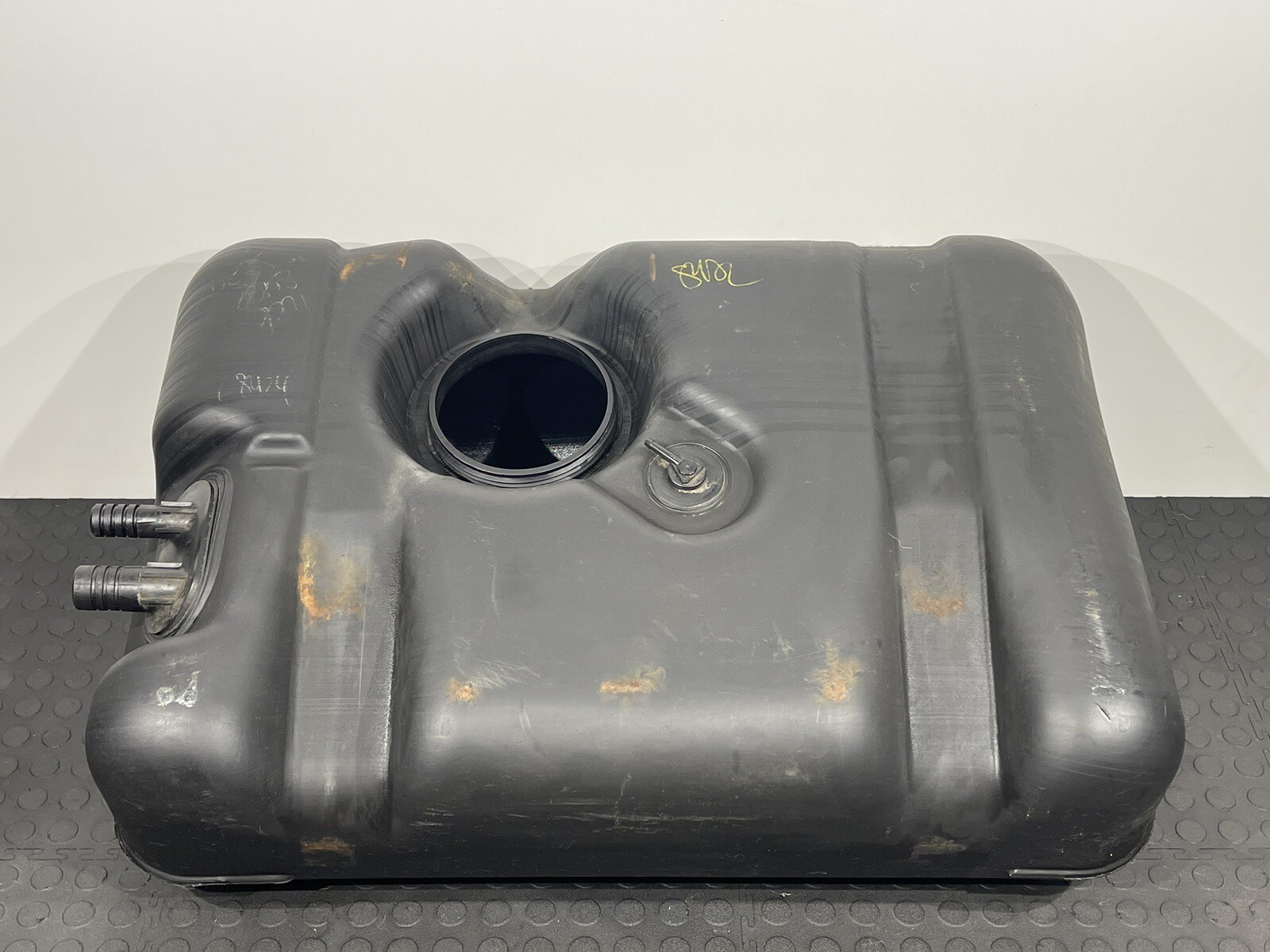 1997-2001 Jeep Cherokee XJ OEM Factory 20 Gallon Gas Tank Fuel Tank ...