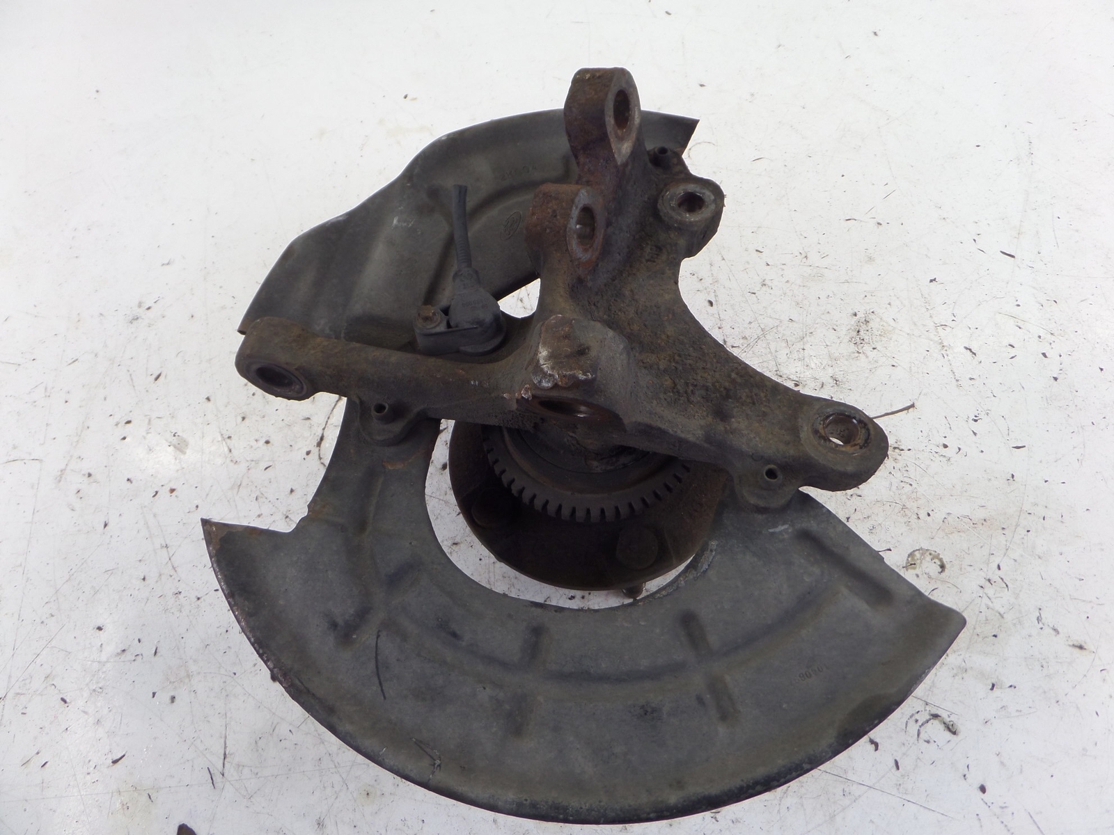 Ford Mustang GT Left Front 5 Bolt Knuckle Hub Spindle SN95 4th Gen MK4 ...