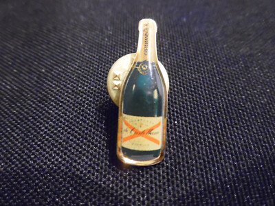 Pin’s CHAMPAGNE DE CASTELLANE | eBay