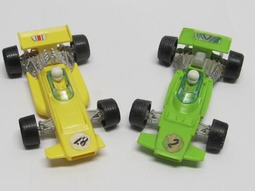 2 VINTAGE FUNMATE GO INDY FORMULA RACE CARS 4" PLASTIC | eBay