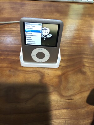 Apple iPod and iPhone 3G Dock Docking station for iPods + iPhone 3G 3GS ...