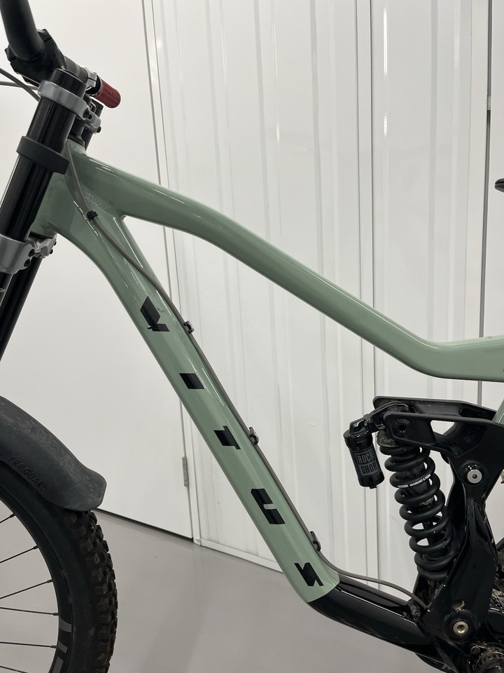 Vitus Dominer 297 Downhill Full Suspension Mountain Bike DH MTB | eBay UK