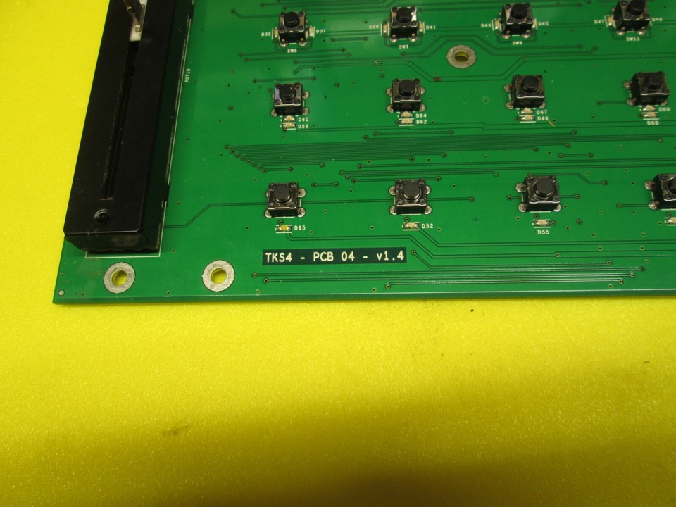 TRAKTOR S4 MK1 REPLACEMENT CHANEL ONE PCB WITH TEMPO FADER LEFT HAND | eBay