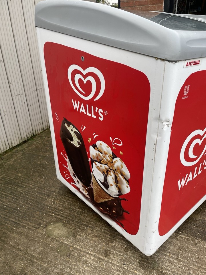Unilever AHT Walls Ice Cream Display Freezer 3ft 2” Wide X 2ft 1” / 2ft ...