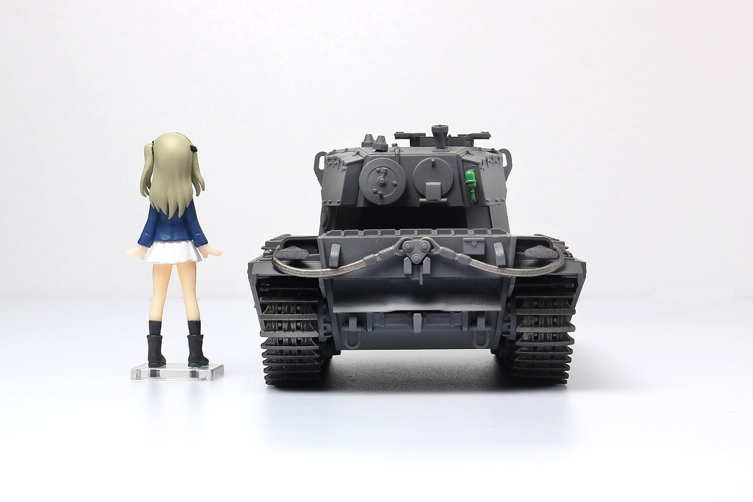 Platz 1/35 Girls Cruiser Tank A41 Centurion Painted Display Model ...