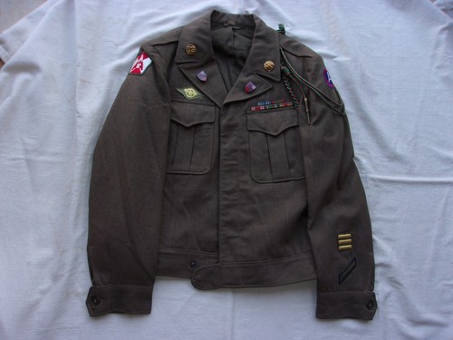 WW2 GI Ike Jacket With Theatre Made Insignia--17th Field Artillery | eBay